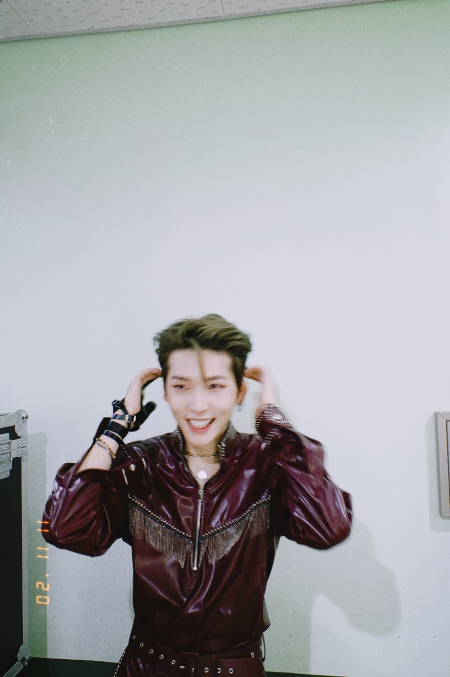 엘링과 함께한 💜"AWAKE"💜 - FROM. ELAST - E'LAST (엘라스트) 공식 팬카페