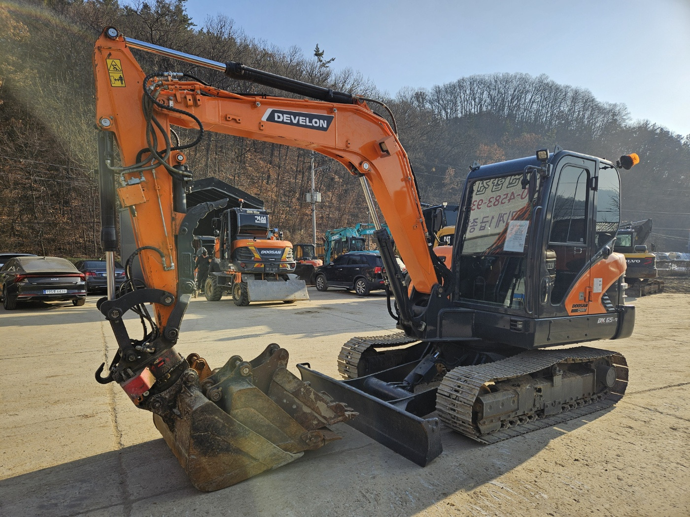 DX65 (22년식) 회전링크, 뿌레카 포함! 5350만원! - 02급 장비 - [전국최대 굴삭기 중고매매단지] 맛있는 중장비