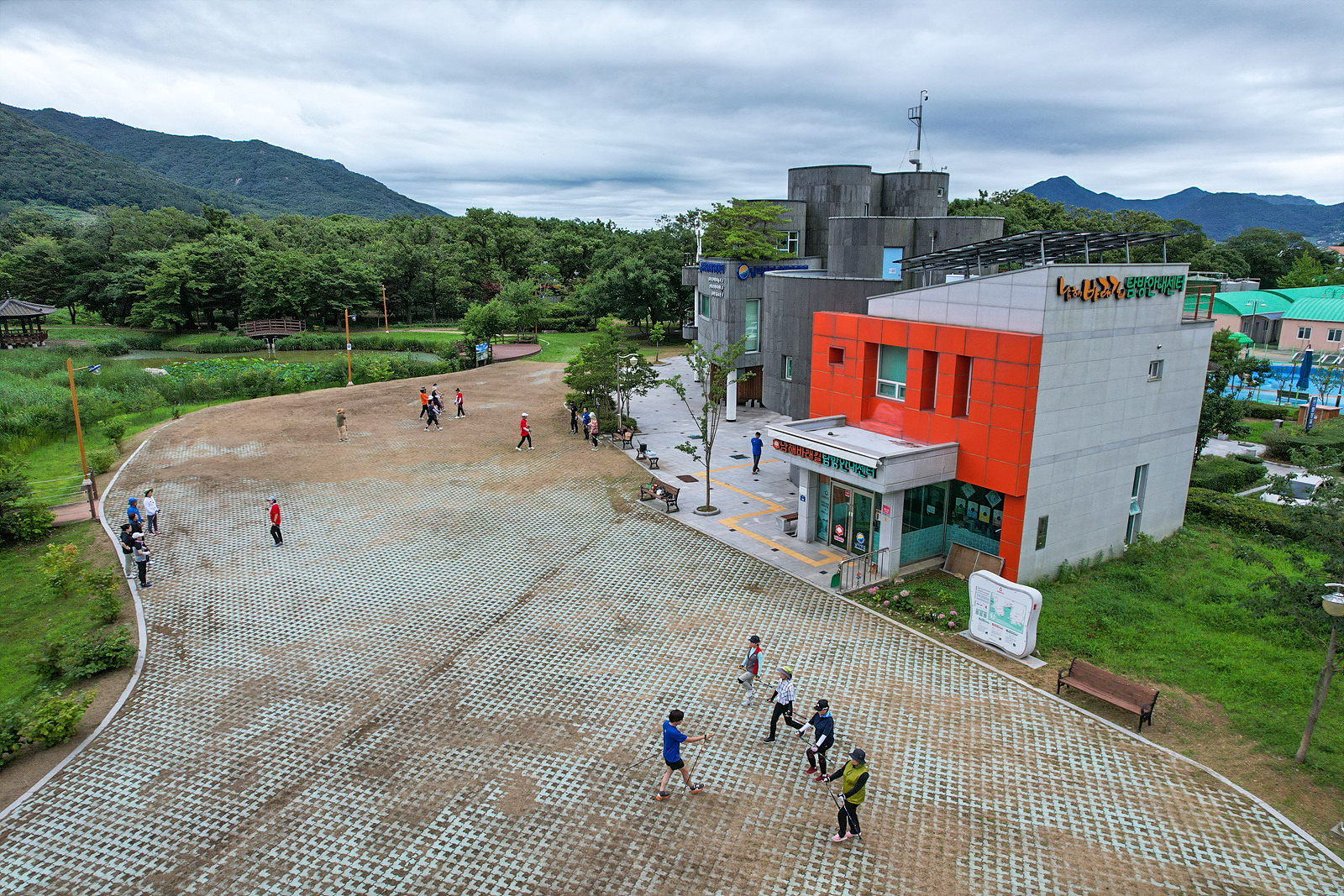 7/22 노르딕워킹 지도자 양성과정 2기 4차 시 첫날 후기 (내일 드디어 테스트) ^^ - ┗ 노르딕워킹 강좌,투어 - 남해 ...