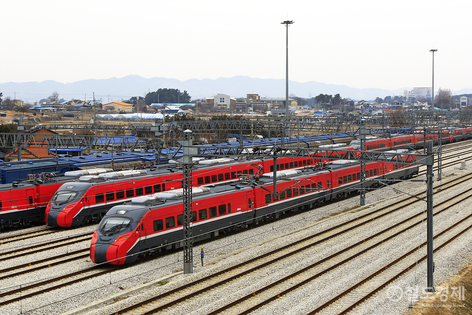 더쿠 - 앞으로 바뀌게 될 무궁화호 열차