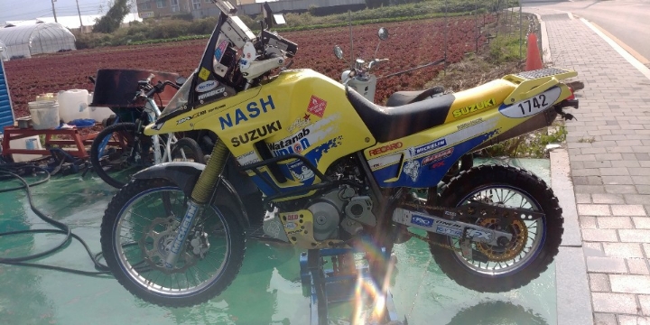 전설의 바이크 - 스즈키 DR850 파리 다카르랠리 바이크. - 【 일상적인 이야기들....】★--H☆D--★ - Harley ...