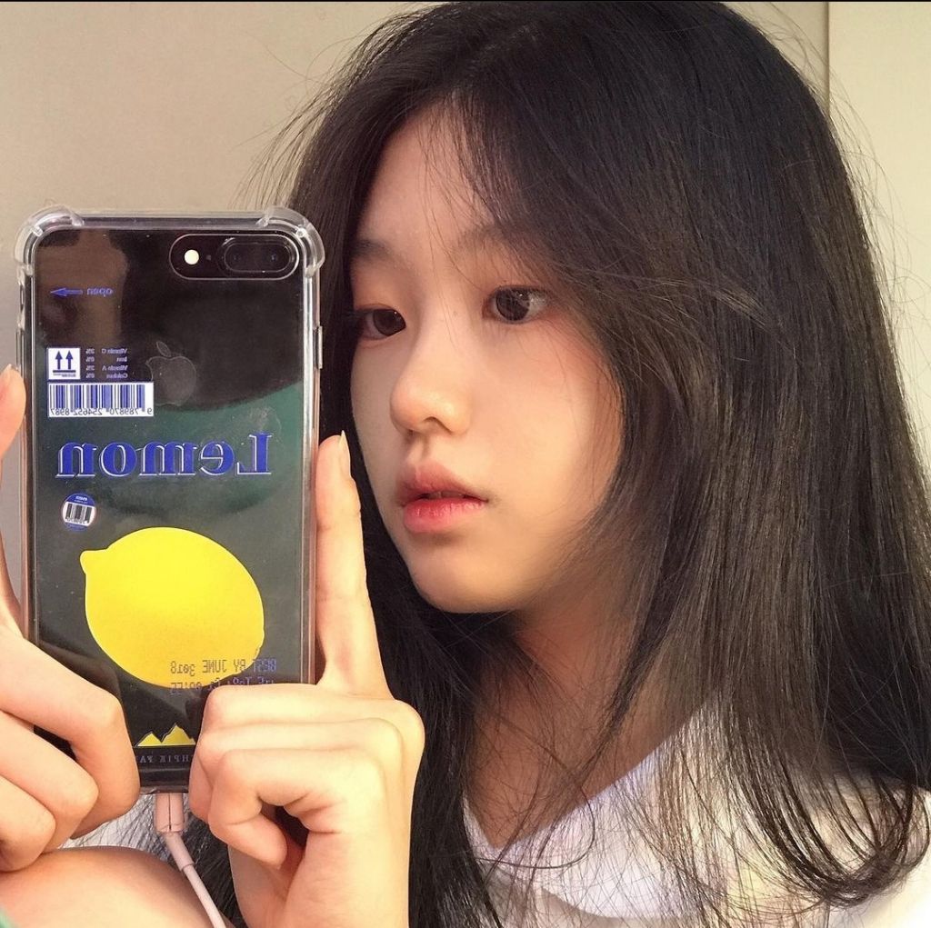 팔로워 25만인 인스타스타 @sumin_.0931 - 웃긴자료 ‥‥‥‥‥、 - 도탁스 (DOTAX)