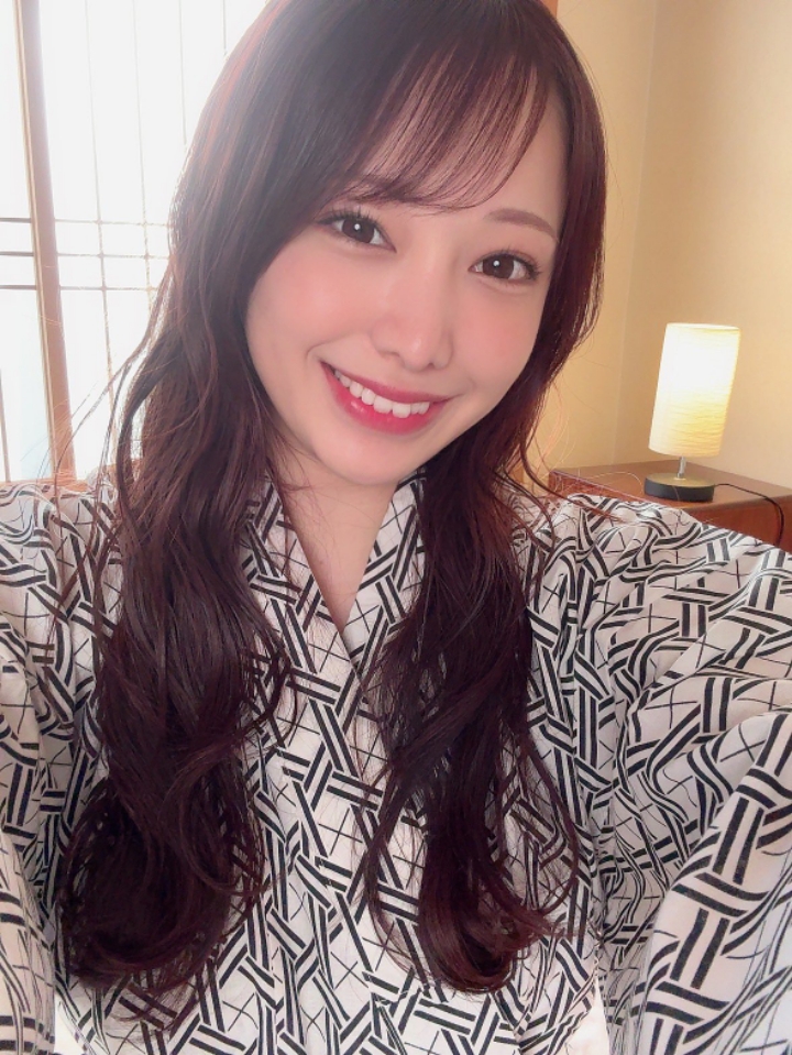 요즘 얼굴,몸매, 의상 스타일 좋은데 엉덩이랑 하체 GOAT AV 배우 - 웃긴자료 ‥‥‥‥‥、 - 도탁스 (DOTAX)