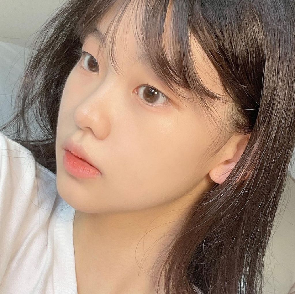 팔로워 25만인 인스타스타 @sumin_.0931 - 웃긴자료 ‥‥‥‥‥、 - 도탁스 (DOTAX)