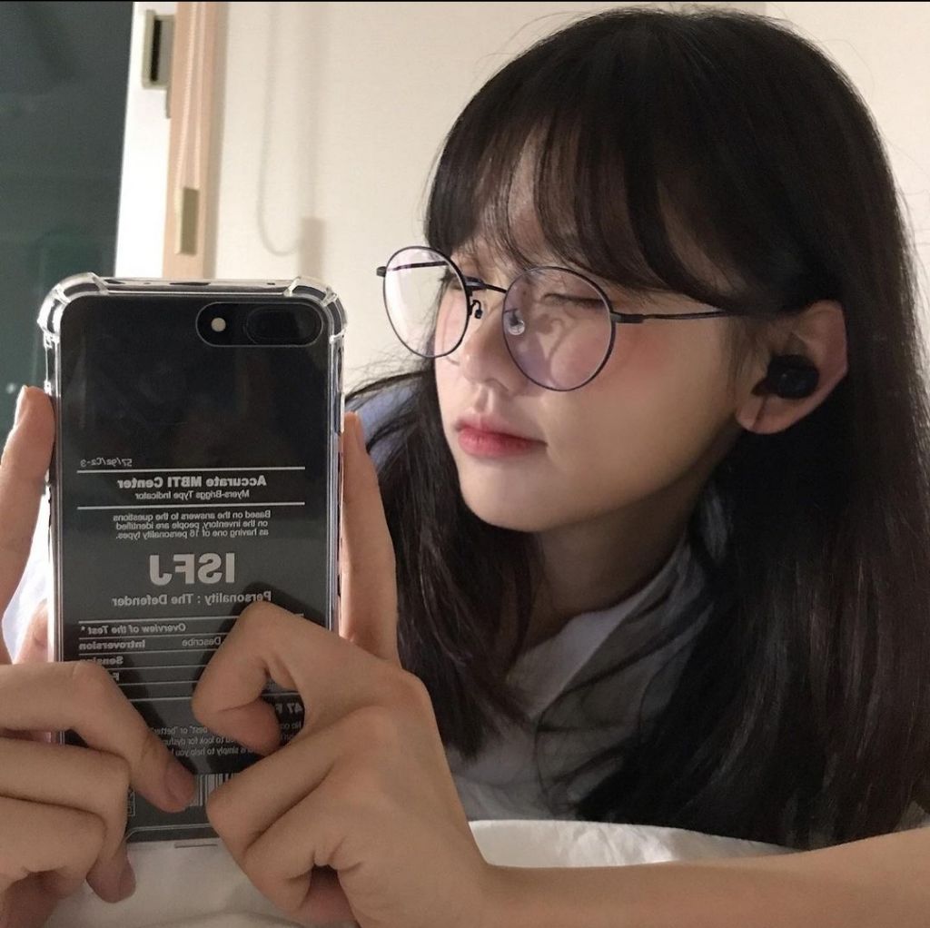 팔로워 25만인 인스타스타 @sumin_.0931 - 웃긴자료 ‥‥‥‥‥、 - 도탁스 (DOTAX)