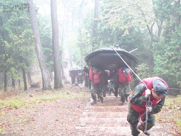 지옥을 경험하고 최강 UDT가 되다. - 웃긴자료 ‥‥‥‥‥、 - 도탁스 (DOTAX)