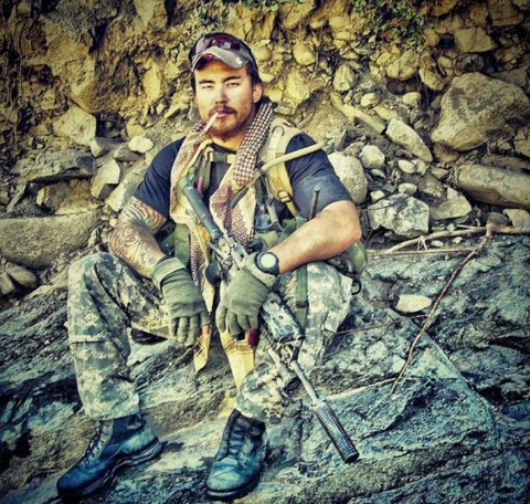 동양인 출신 그린베레.jpeg - 웃긴자료 ‥‥‥‥‥、 - 도탁스 (DOTAX)