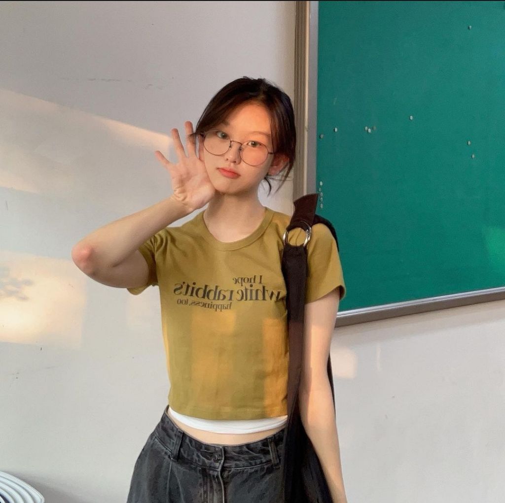 팔로워 25만인 인스타스타 @sumin_.0931 - 웃긴자료 ‥‥‥‥‥、 - 도탁스 (DOTAX)