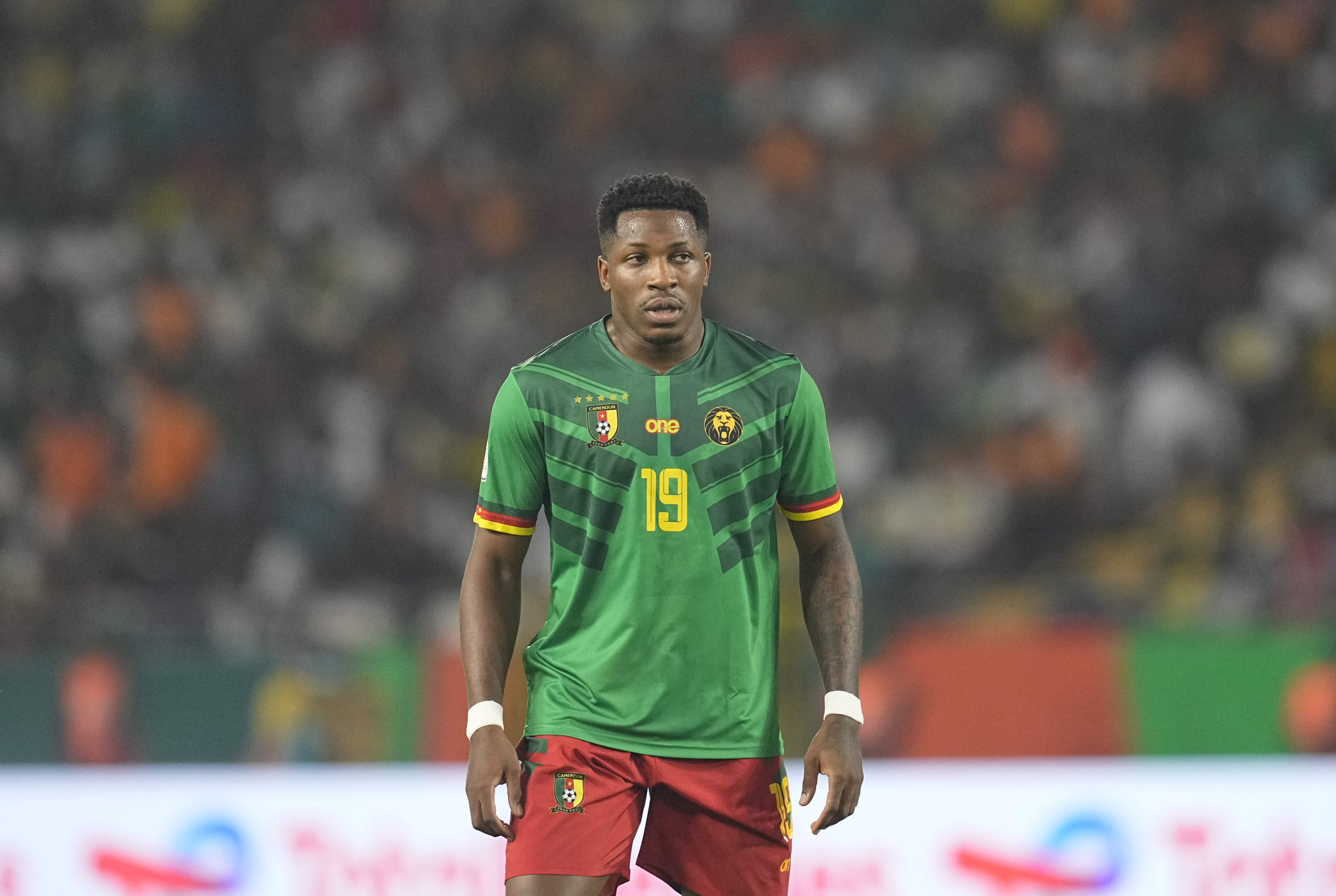 다음스포츠 | 파리스 페미 뭄바냐