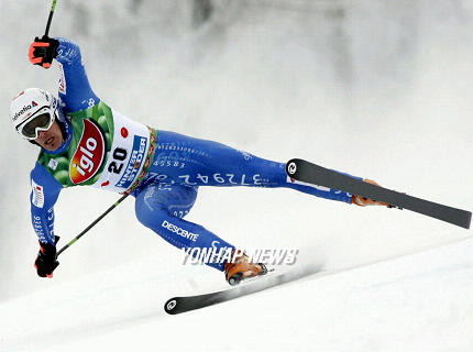 AUSTRIA SKIING SWISS