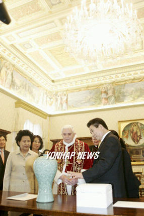 VATICAN POPE KOREA