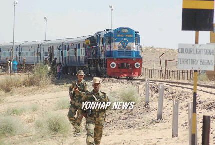 PAKISTAN INDIA THAR EXPRESS