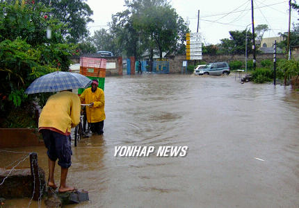 KENYA FLOODS (AP)