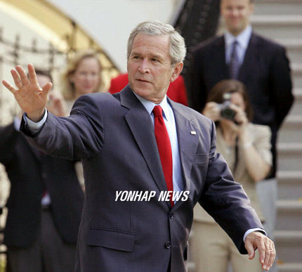 Bush (AP)