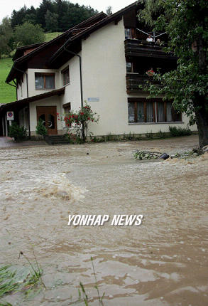 SWITZERLAND THUNDERSTORM