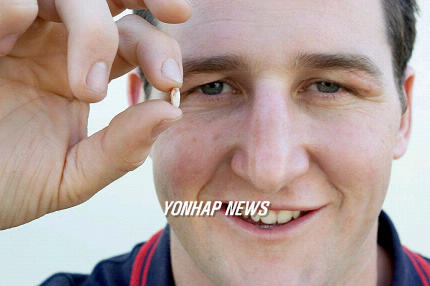 AUSTRALIA RUGBYLEAGUE BEN CZISLOWSKI TOOTH