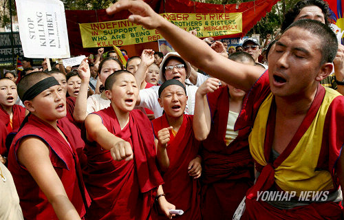 INDIA TIBET PROTEST