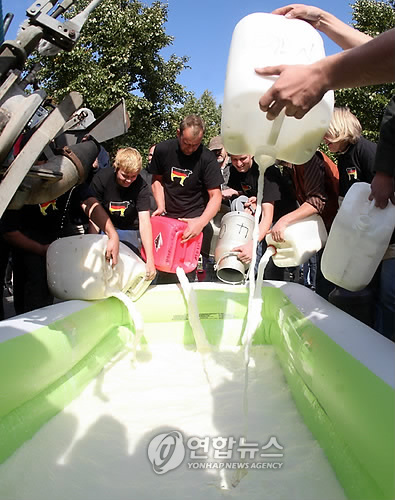 GERMANY DAIRY FARMERS PROTEST