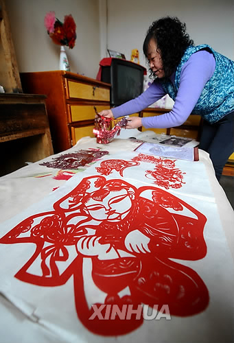 (3)CHINA-SHANXI-SPRING FESTIVAL-PAPER-CUT (CN)