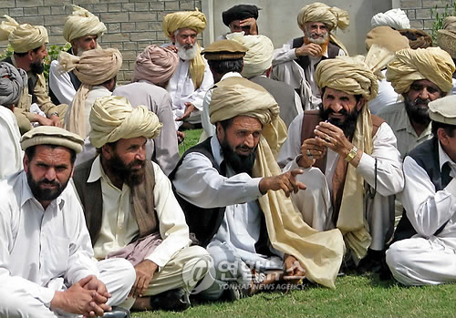 PAKISTAN MEHSUD TRIBE JIRGAH