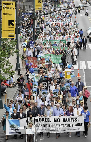 USA NO NUKES MARCH
