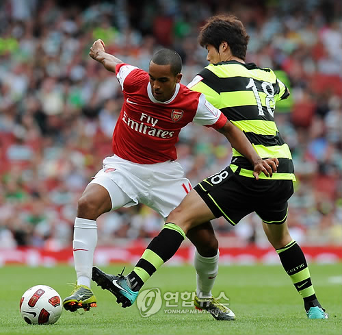 BRITAIN SOCCER EMIRATES CUP