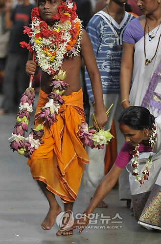 INDIA DEODHANI FESTIVAL