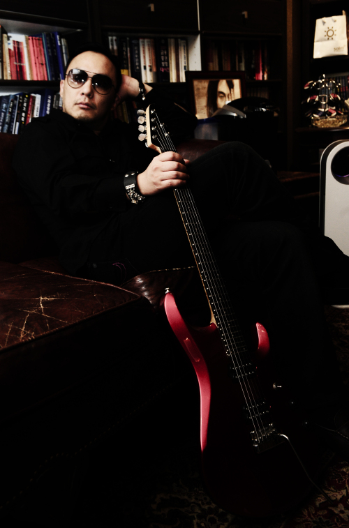 'Mawang' Shin Hae-chul refuses to be labeled 'progressive'