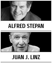 [Alfred Stepan and Juan J. Linz] Egypt government needs a Pharoah?