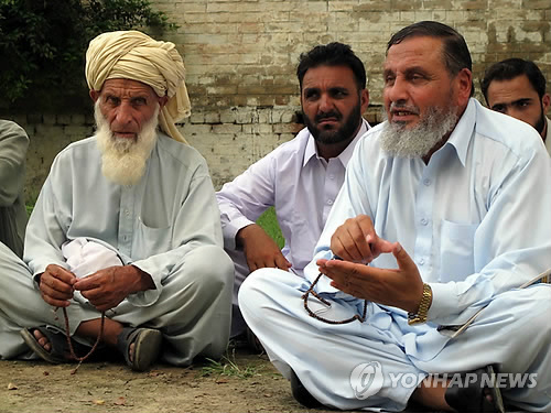 PAKISTAN MEHSUD TRIBE JIRGAH