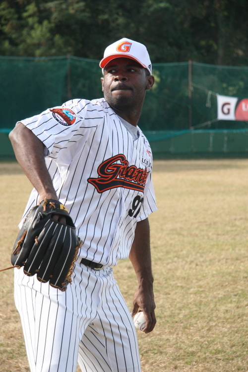 '사이판 합류' 유먼 "사도스키에 한국어 배우겠다"