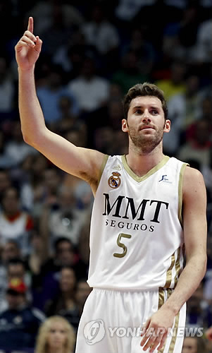 FILE SPAIN BASKETBALL