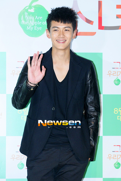 가진동 '소녀시대 좋아합니다'[포토엔]