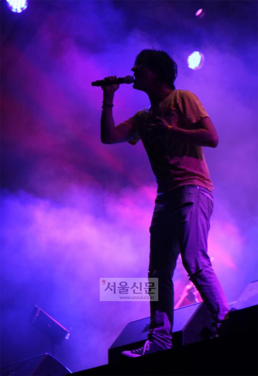 [포토] '2012 펜타포트 락 페스티벌' 열창하는 라쎄 린드Lasse Lindh