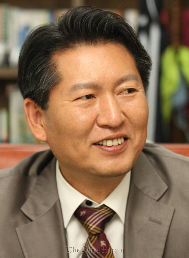 [DUP] 'The poisonous clause must be revised'