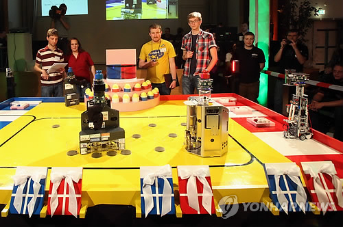 GERMANY SCIENCE ROBOTS