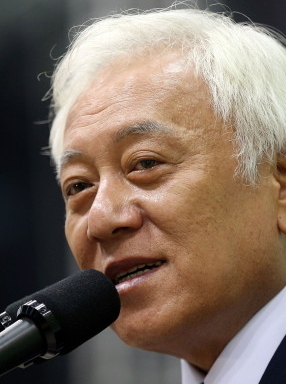 [Newsmaker] Party maverick takes helm of opposition