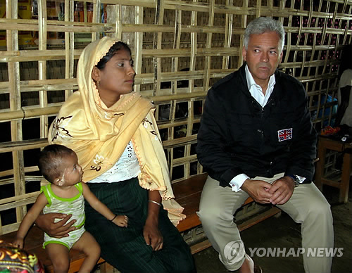 MYANMAR BRITISH SECRETARY OF STATE VISITS