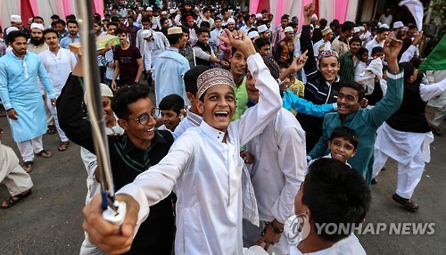 INDIA PROPHET MUHAMMAD BIRTHDAY