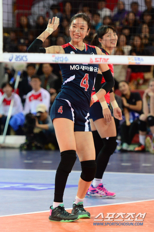 [포토] 코니팀 김혜진 '공격 성공하고 섹시 댄스'