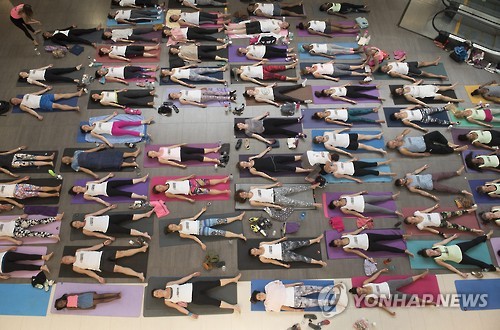 SOUTH AFRICA MASS YOGA