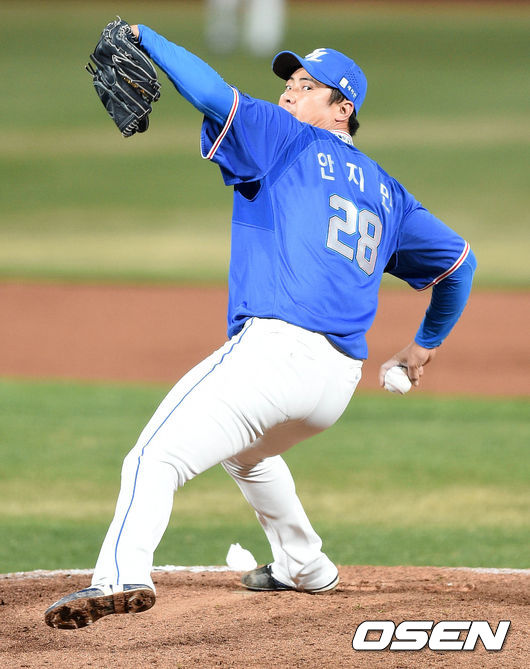 [사진]역투하는 안지만