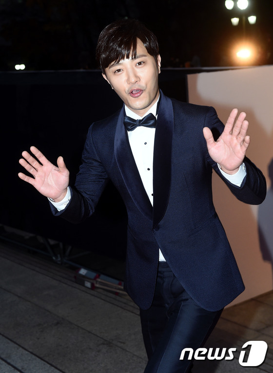 진구, 'AAA 왔지말입니다~'