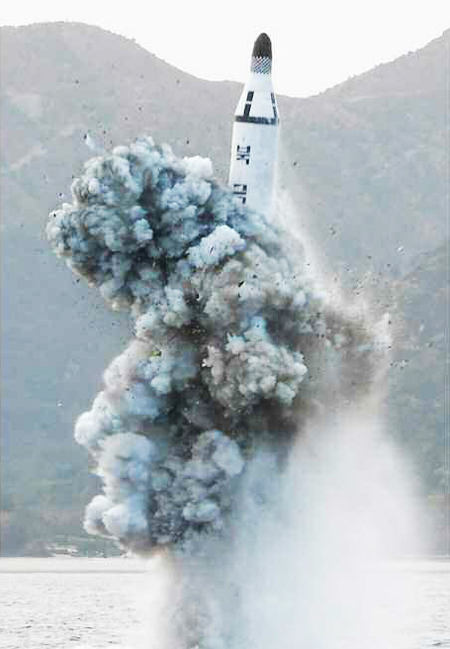 한동안 잠잠하더니.. 北, 이달초 육상서 SLBM 실험