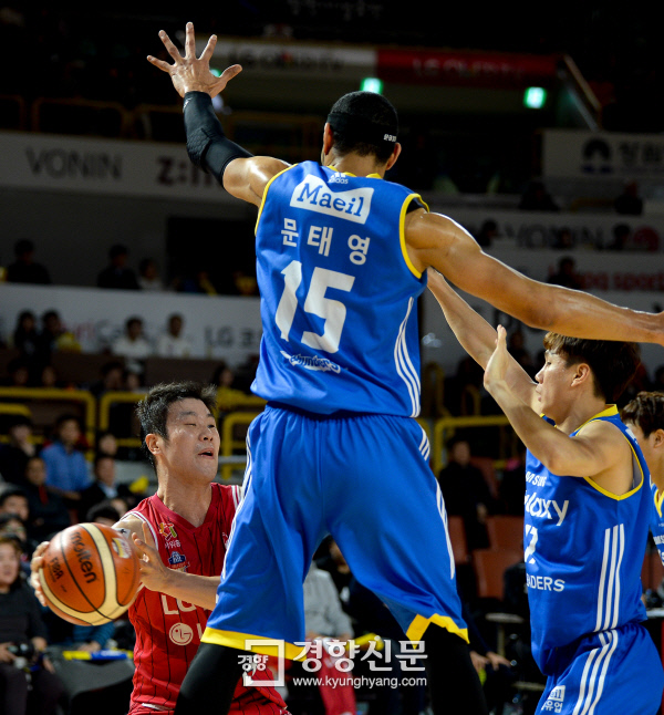 [경향포토]조성민, 속았지