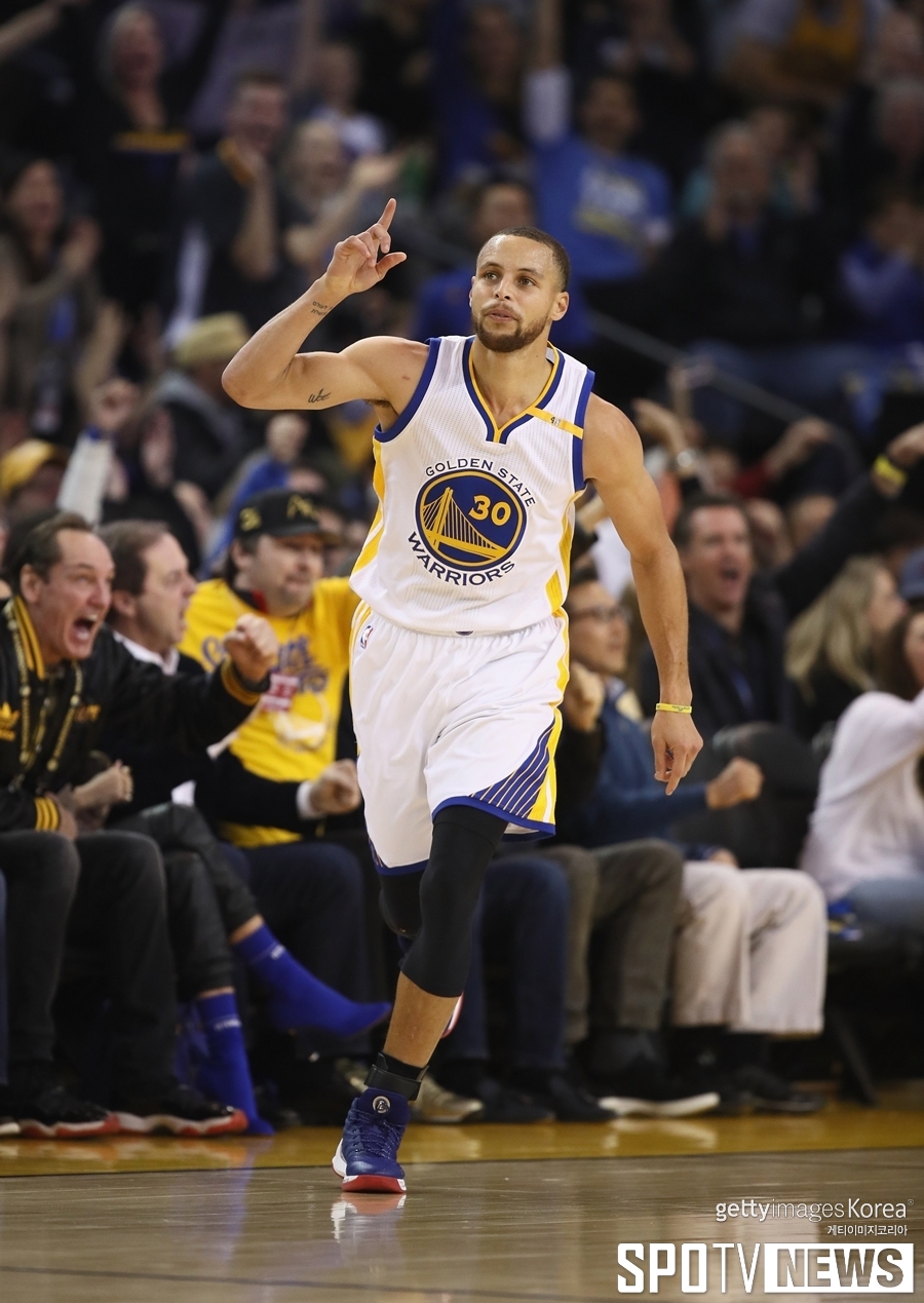 [NBA 영상] '3쿼터만 50득점' GSW, LAC전 시즌 4연승