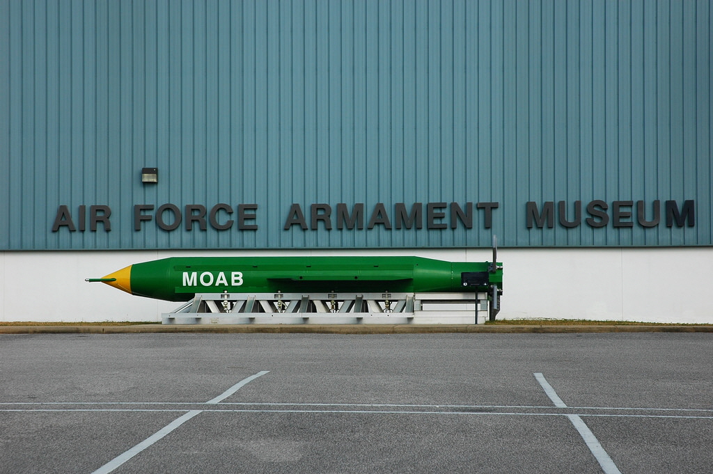 방어형 사드보다 무서운 존재, 'GBU-43' 봉인 해제되다