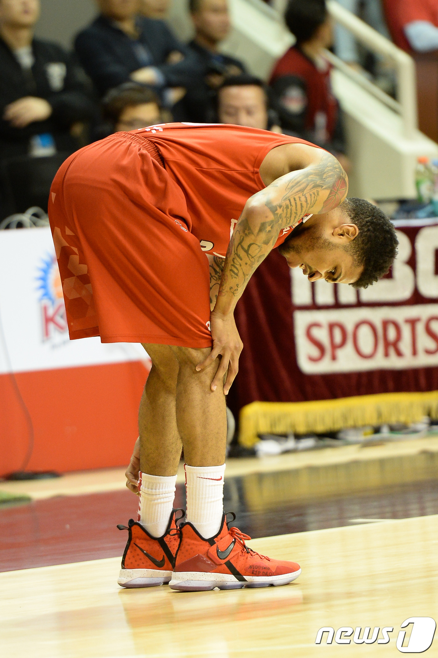 [프로농구] KGC, 사익스 교체 초강수..6차전부터 마이클 테일러 투입