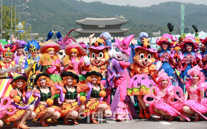 [포토]할로윈 퍼레이드 시작합니다