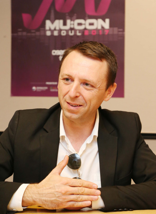 'Korean agencies need to adopt US business style'